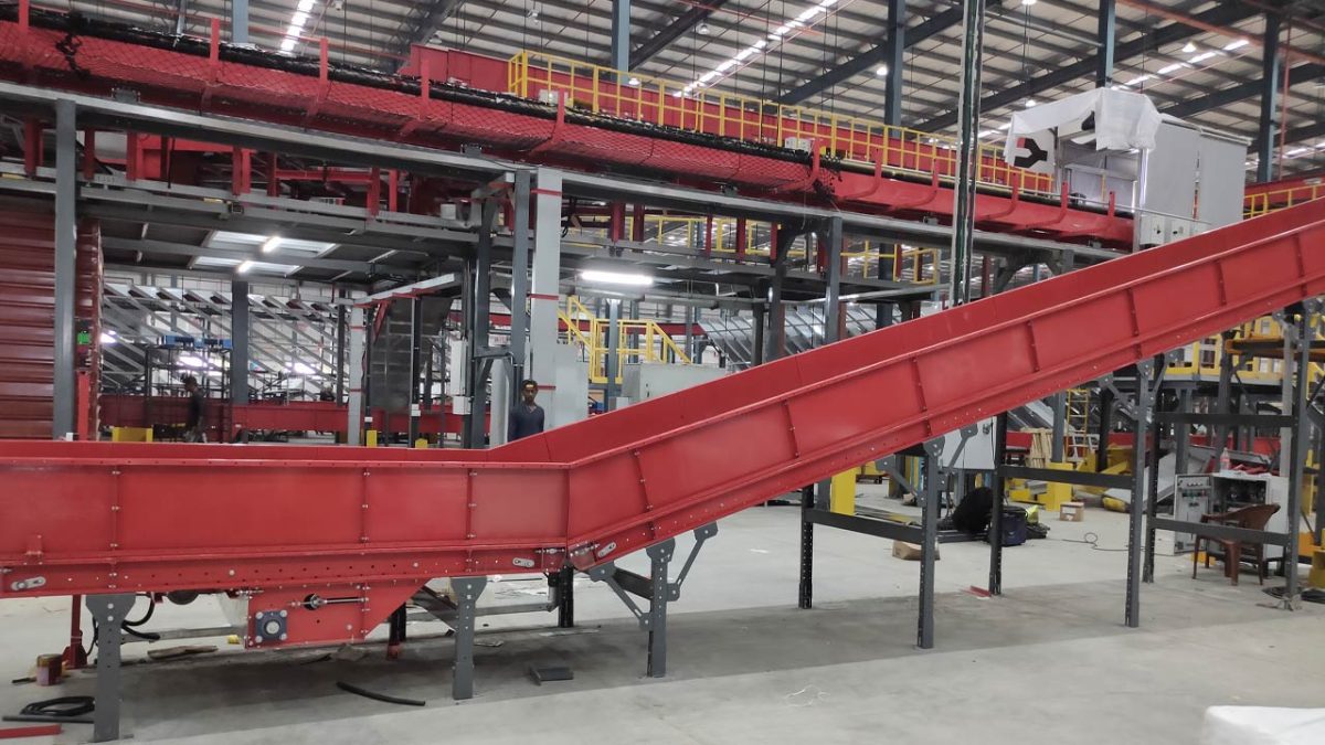 Heavy-Duty Inclined Belt Conveyor for Streamlined Upward Transport - Intralogistics Material ...